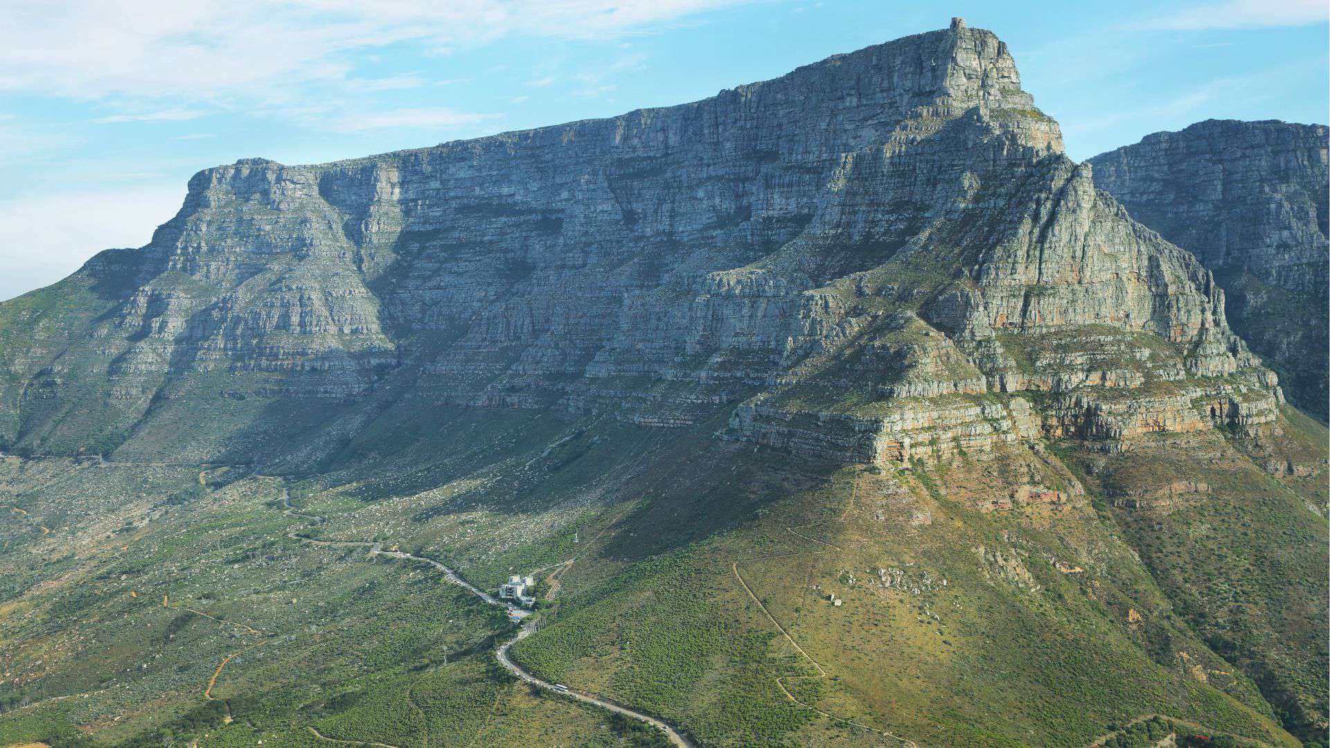 The Cape Town Marathon Route: A COMPLETE Runner's Guide