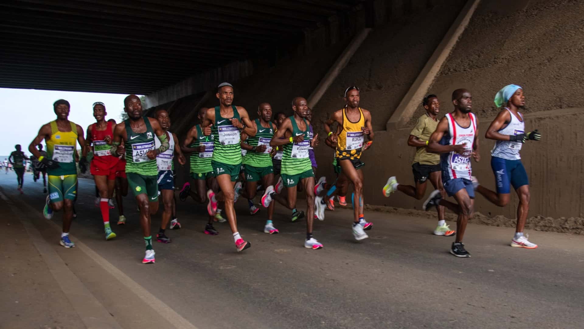 Where does a beginner start their Comrades Marathon Training?